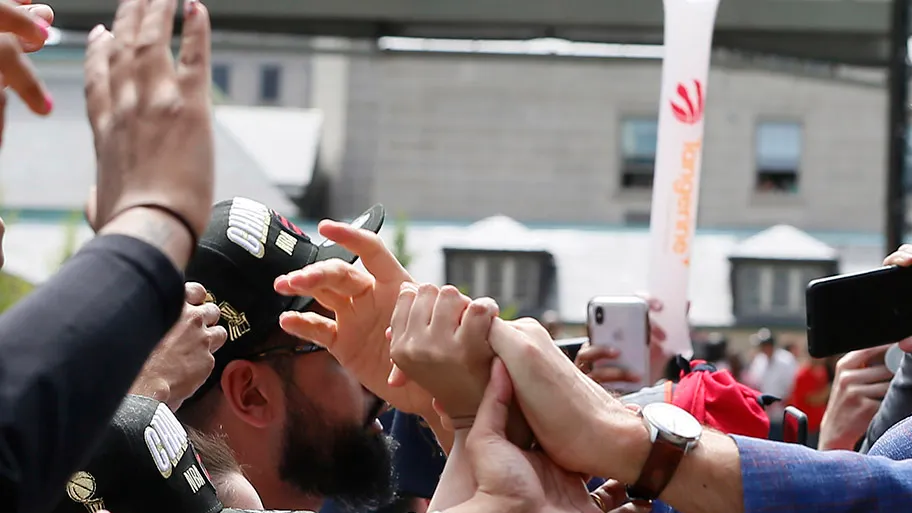 Justin Trudeau sends fiery message to US after Canada's 4 Nations win - Luxury House