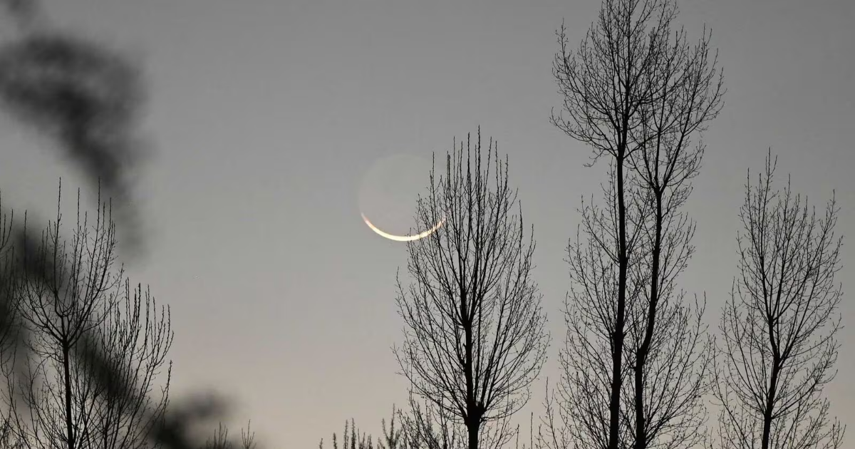 Eid 2025 Moon Sighting LIVE: Crescent moon sighted in Delhi, Kashmir ...